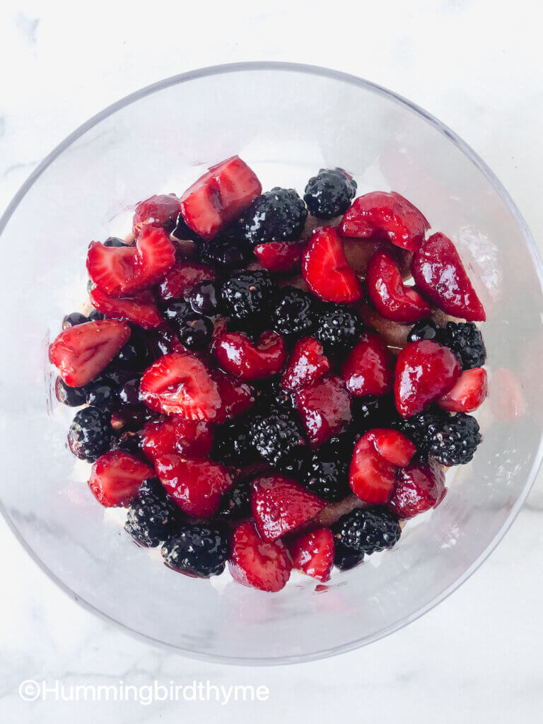 Easy Summer Berry Trifle - Hummingbird Thyme